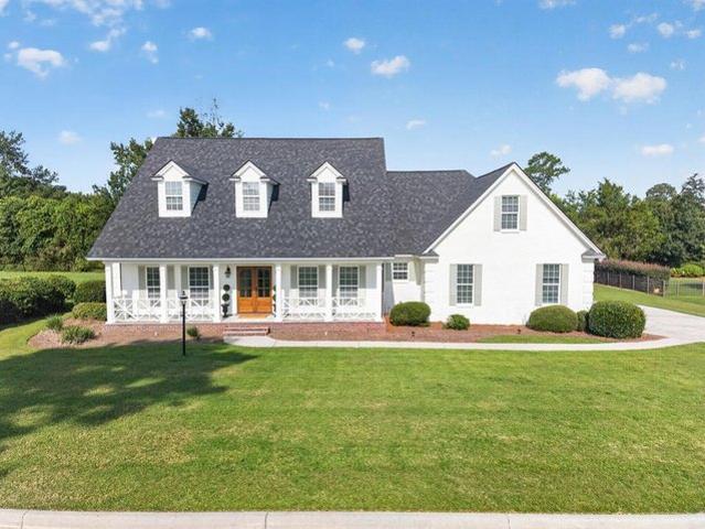 3778 Bermuda Run Dr, Valdosta, GA 31605