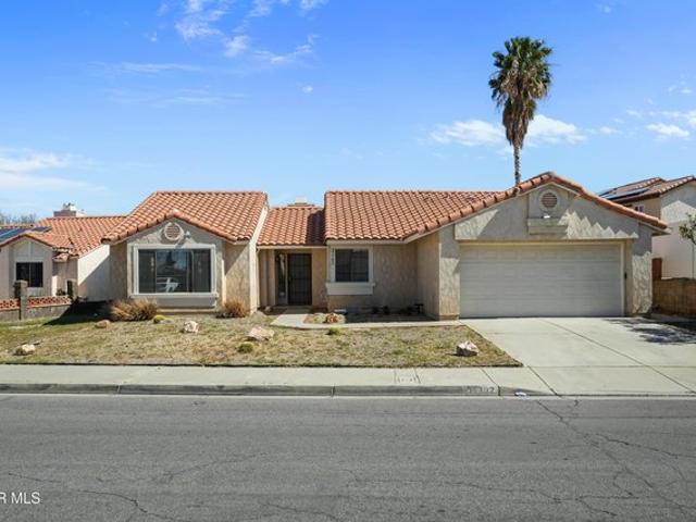 3770 th St E, Palmdale, CA 93552