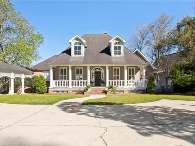 3770 BEBEE POINT DR, THEODORE, AL 36582 Single Family Residenc.
