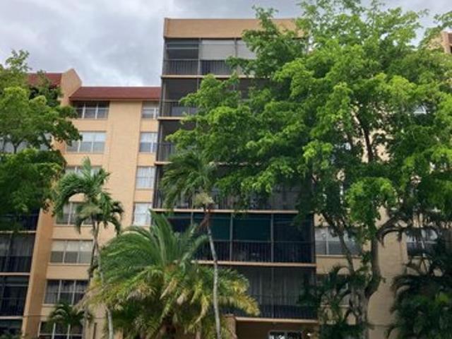 3771 Environ Blvd Apt 345, Lauderhill, FL 33319