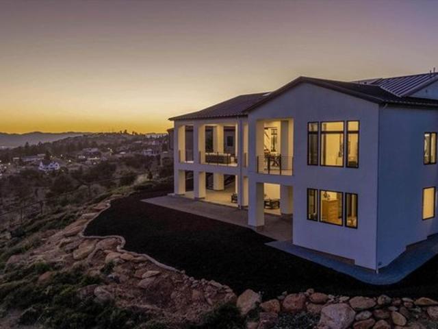 3773 Boulder Pt, Santa Rosa, CA 95404
