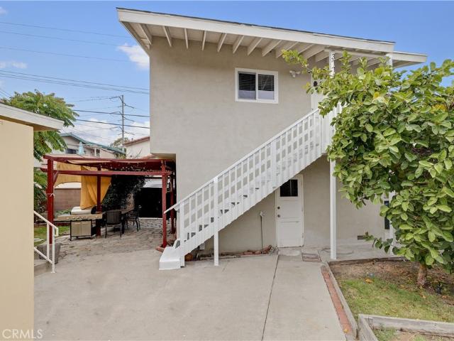 3773 W 168th Street