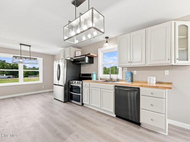 377 Diamond City Drive