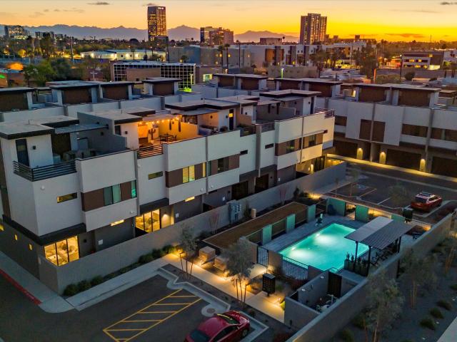 377 e windsor avenue # 4