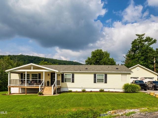 377 Raible Dr, Duncansville, PA 16635
