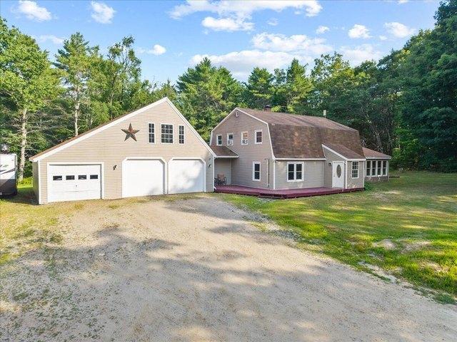 377 River Rd, Bowdoinham, ME 04008