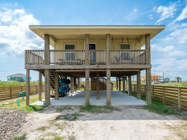 377 W Misty Oak Lane