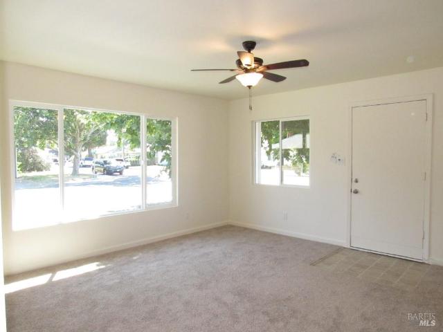 377 Warren Dr, Ukiah, CA 95482 | MLS #326036