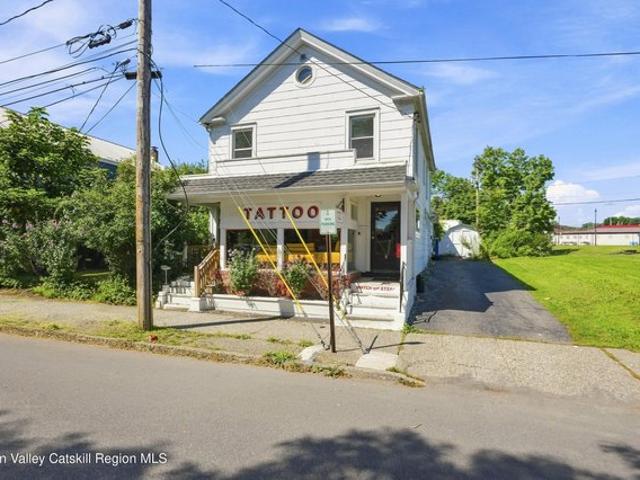 377 Washington Ave, Kingston, NY 12401