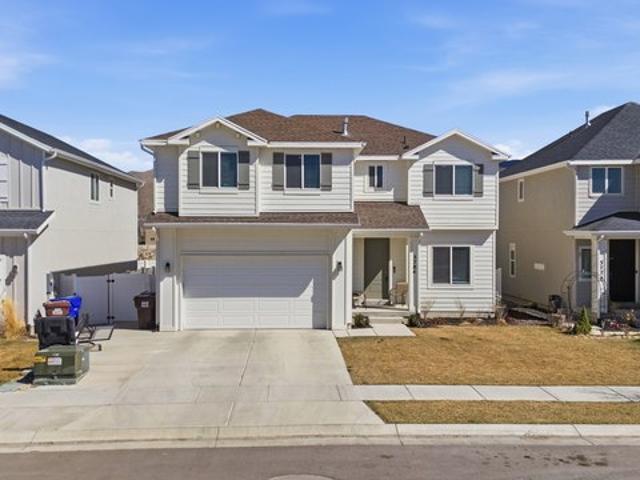 3784 N Doris Loop Rd E, Eagle Mountain, UT 84005