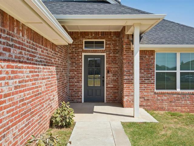 3785 NE Southridge Lane