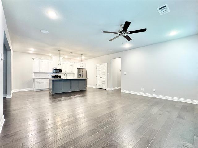 3786 W Somerville Lane