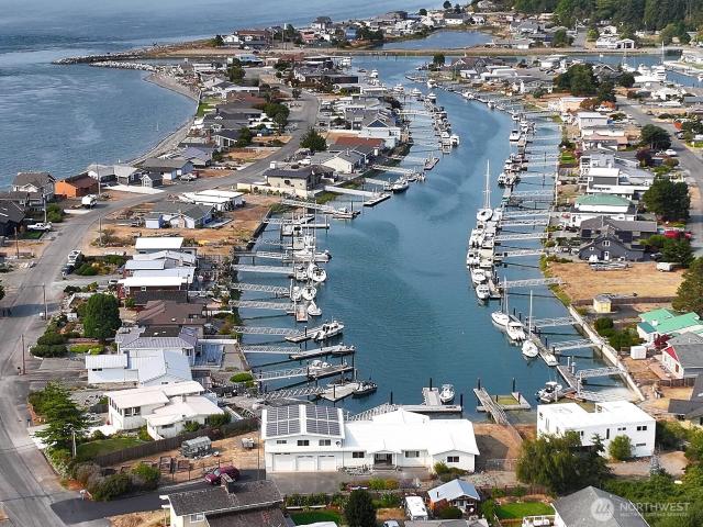 3787 Oceanside Drive