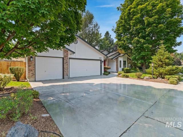 3787 E Shady Glen Dr