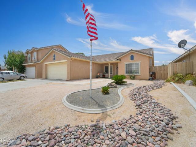 3788 Bottlebrush Street