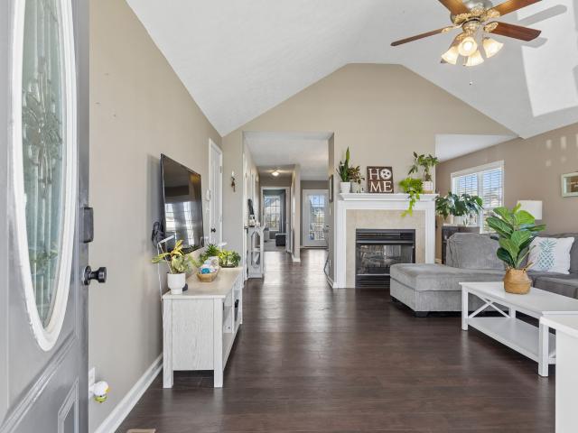 3788 Cindy Jo Dr N