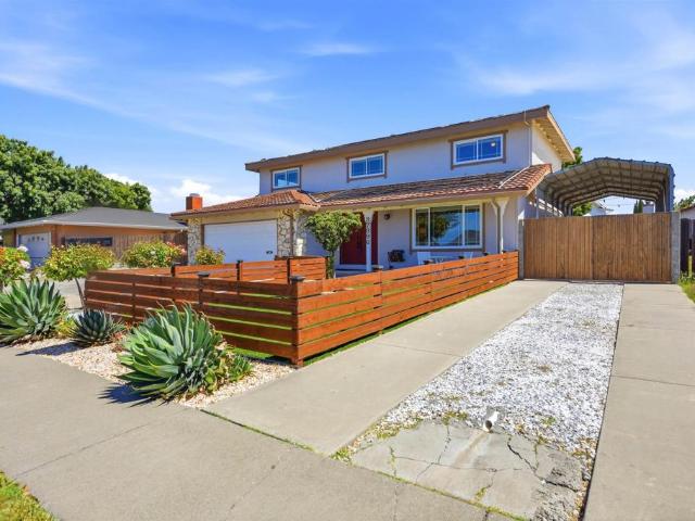 37896 Manzanita St