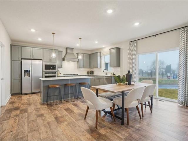 3789 Brookside Dr, Chaska, MN 55318