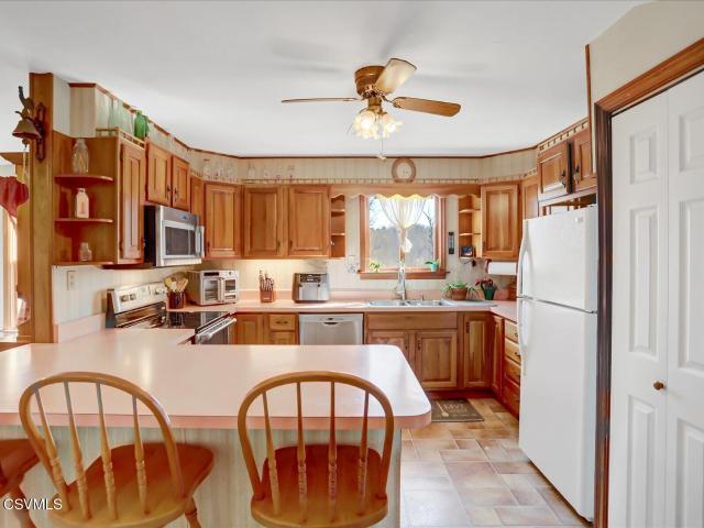3789 RIDGE Road