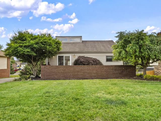 3780 Dicksonia Drive