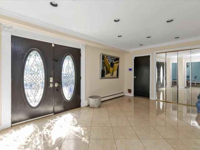 3780 Greentree Drive