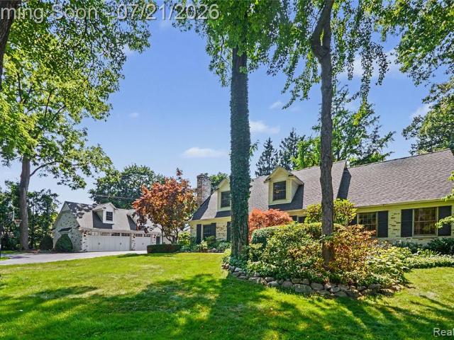 3780 Squirrel Road