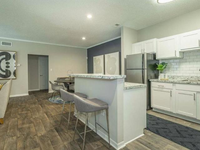 3780 Towne Crossing, Unit 903W, Kennesaw, GA 30144 | MLS #7626