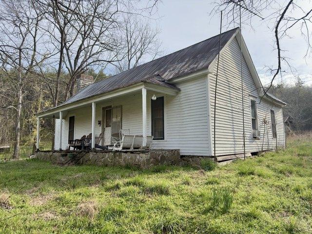 3780A Hurricane Creek Rd, Woodbury, TN 37190