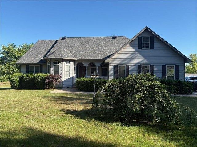 3781 County Road 3875 Rd, Independence, KS 67301