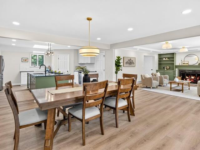 3781 Rushmore Dr, Upper Arlington, OH 43220