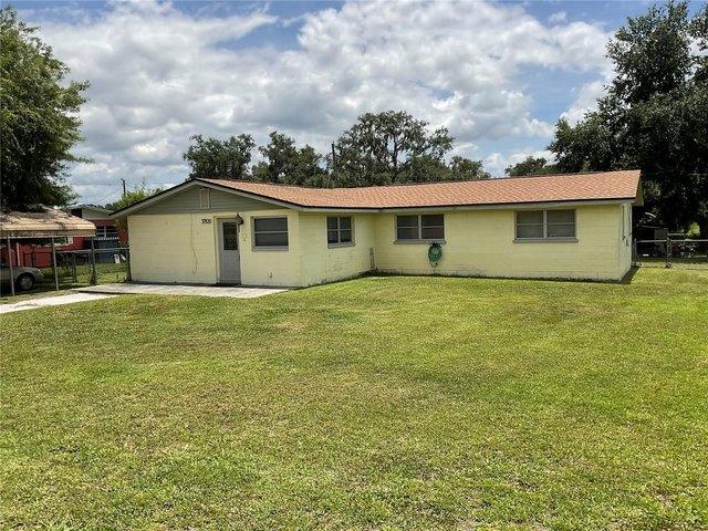 37820 Crystal Way, Dade City, FL 33523