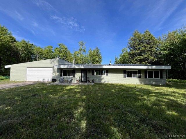 37838 Rautio Trl, Chassell, MI 49916