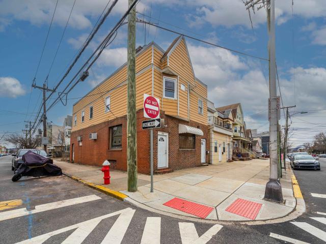 378 Avenue C