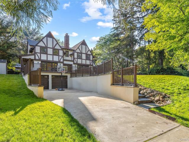 378 Beverly Road