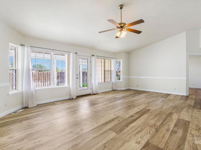 378 Eric Ct