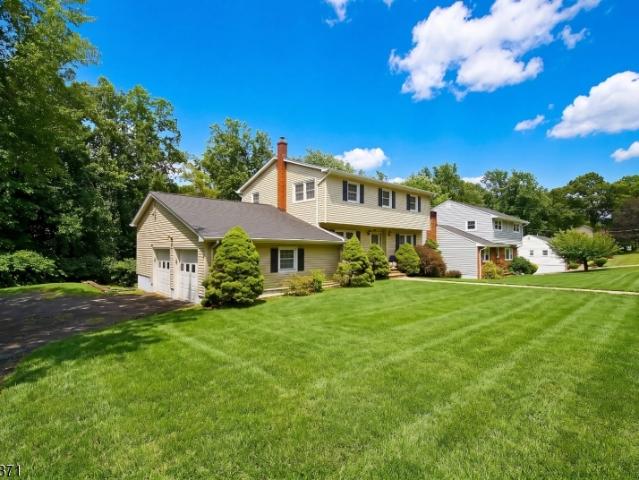 378 Forest Hill Way