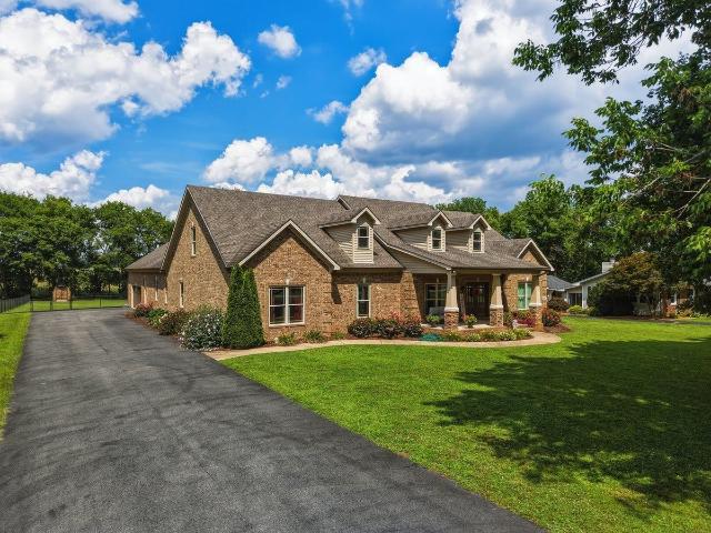 378 Hickory Heights Court
