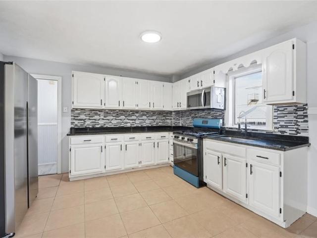 378 Juniper St, Unit 1, East Providence, RI 02914 | Compass