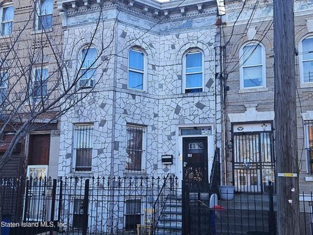 378 Montauk Ave, Brooklyn, NY 11208