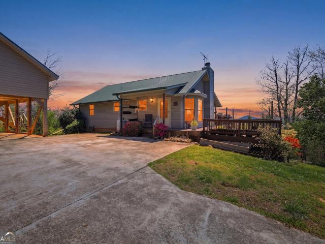 378 Matadore Vista