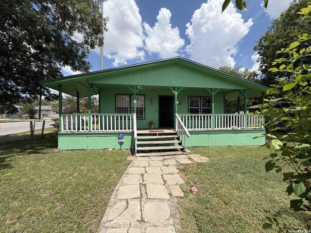 378 N San Ignacio Ave, San Antonio, TX 78237