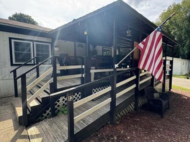 378 Norman Rd Trlr 12, Griswold, CT 06351