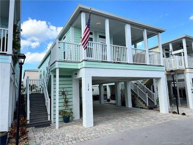 378 NE Wharfs Way, Jensen Beach, FL 34957
