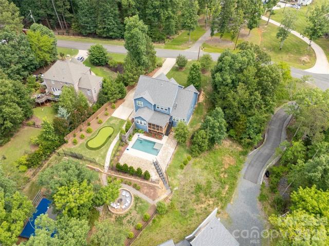 378 Squirrel Lane