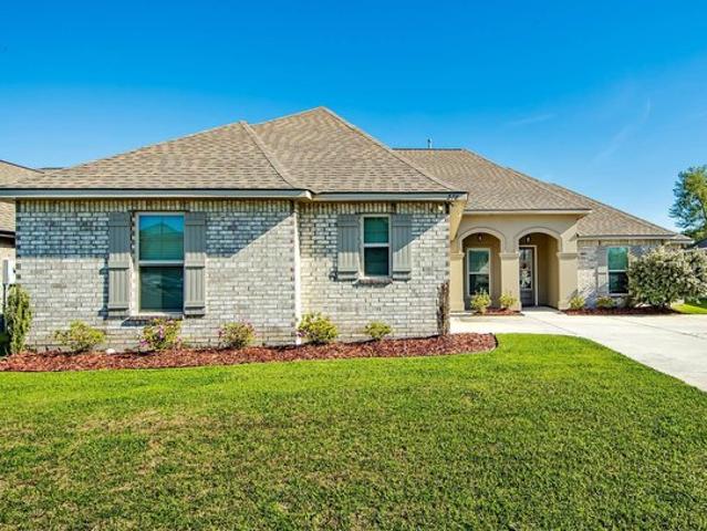 378 Sucrose Dr, Thibodaux, LA 70301