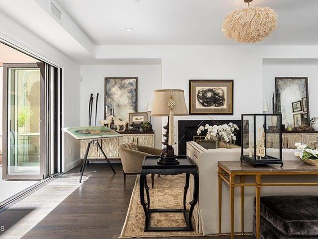 378 W Green St Unit 123, Pasadena, CA 91105