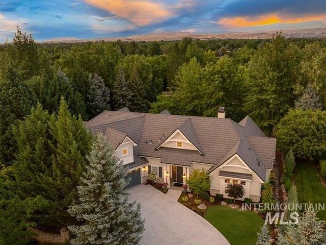 378 W Rivermont Ln, Eagle, ID 83616