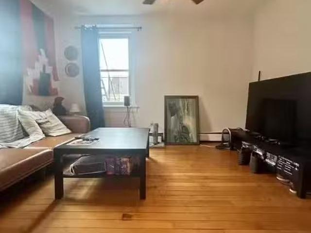 378 Thames St #3, Newport, RI 02840 MLS 1382664