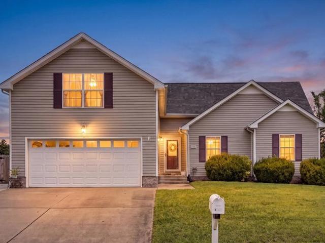 3795 Madeline Ct, Clarksville, TN 37042