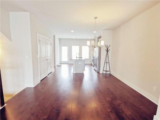 3795 Oxford Circle